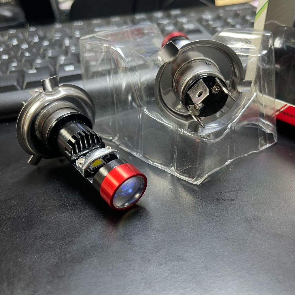 Jual Lampu Laser H4 Lampu Utama Depan Motor mobil TRUK H4 10W DC12-85V | Shopee Indonesia