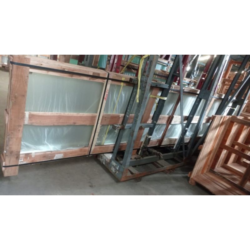 Jual kaca tempered 12mm custom | Shopee Indonesia