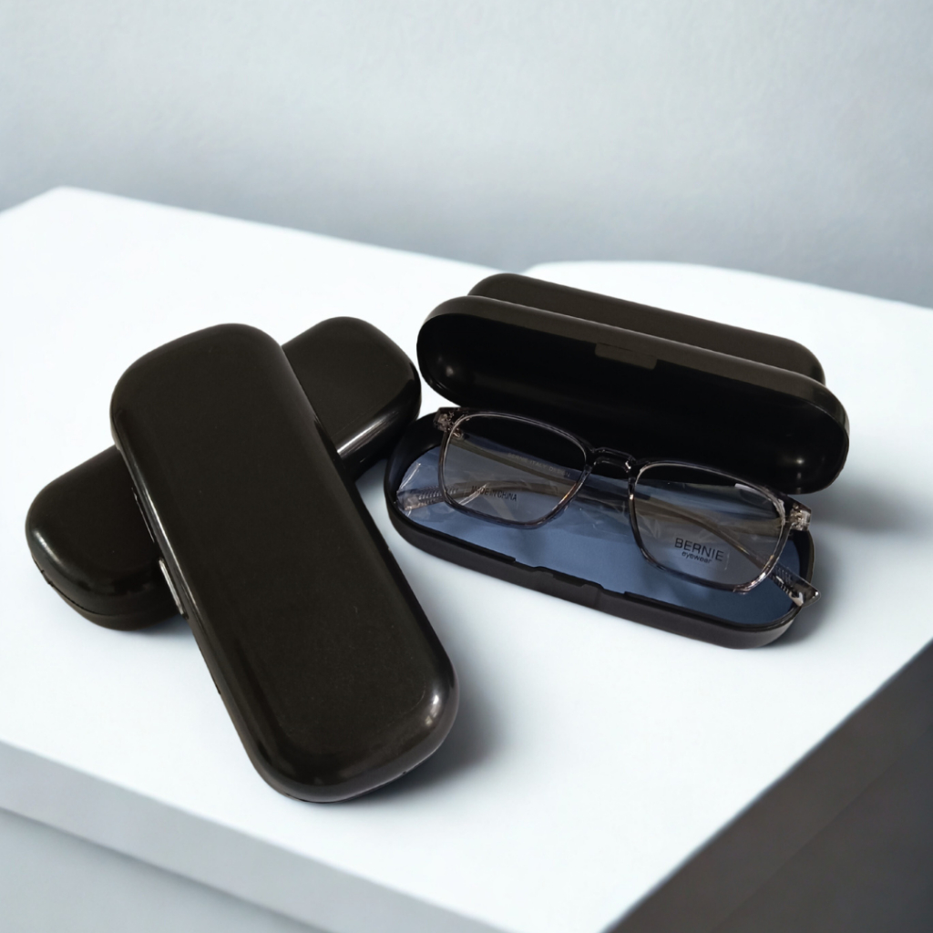 Jual Box Kacamata Tempat Kacamata Kokoh Hitam | Shopee Indonesia