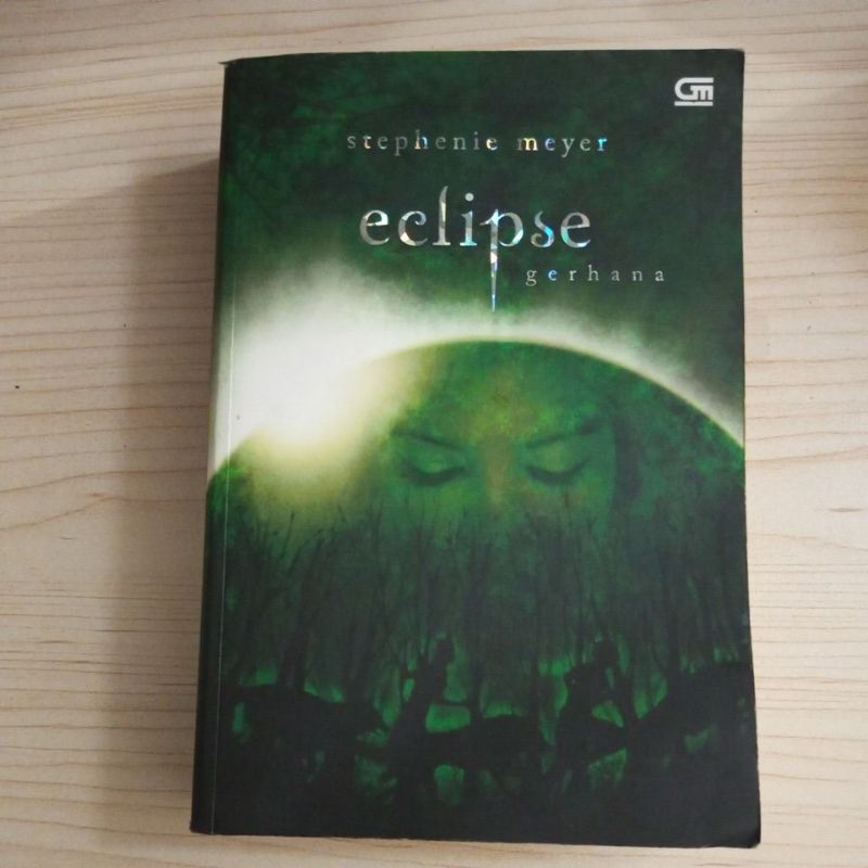 Jual NOVEL ECLIPSE GERHANA OLEH STEPHENIE MEYER | Shopee Indonesia