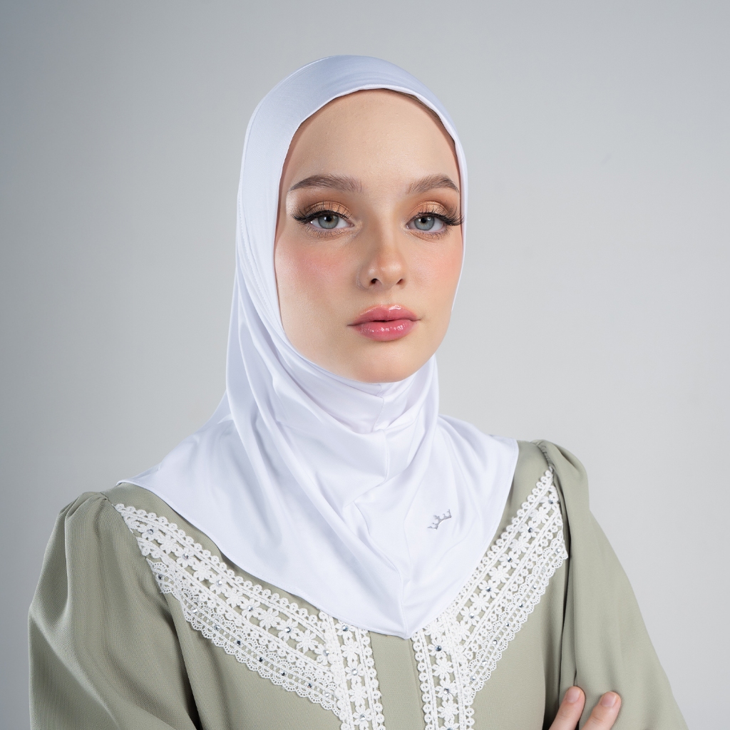 Jual MANDJHA Bergo Ruby Broken White By IVAN GUNAWAN - Daily Hijab Bergo ORIGINAL MANDJHA ...