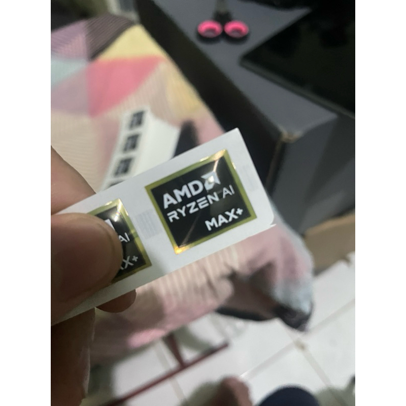 Jual Sticker stiker logo AMD Ryzen AI Max+ gen9 original | Shopee Indonesia