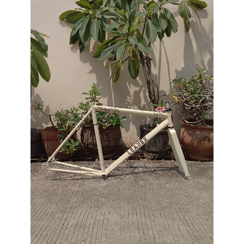 Jual FRAME SEPEDA FIXIE LEADER 722 TS CHROMOLY BUKAN VISP PCOLITE ...