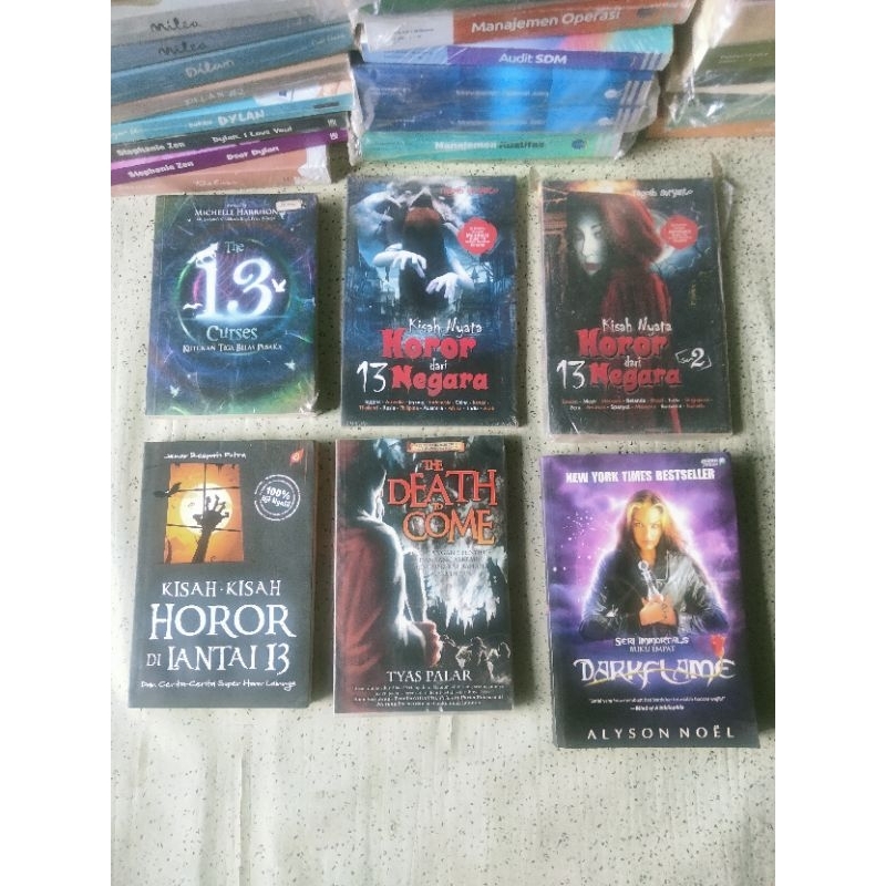 Jual Buku Novel Horor; The 13 CURSES, DUNIA PARALEL, Kisah Nyata HOROR ...