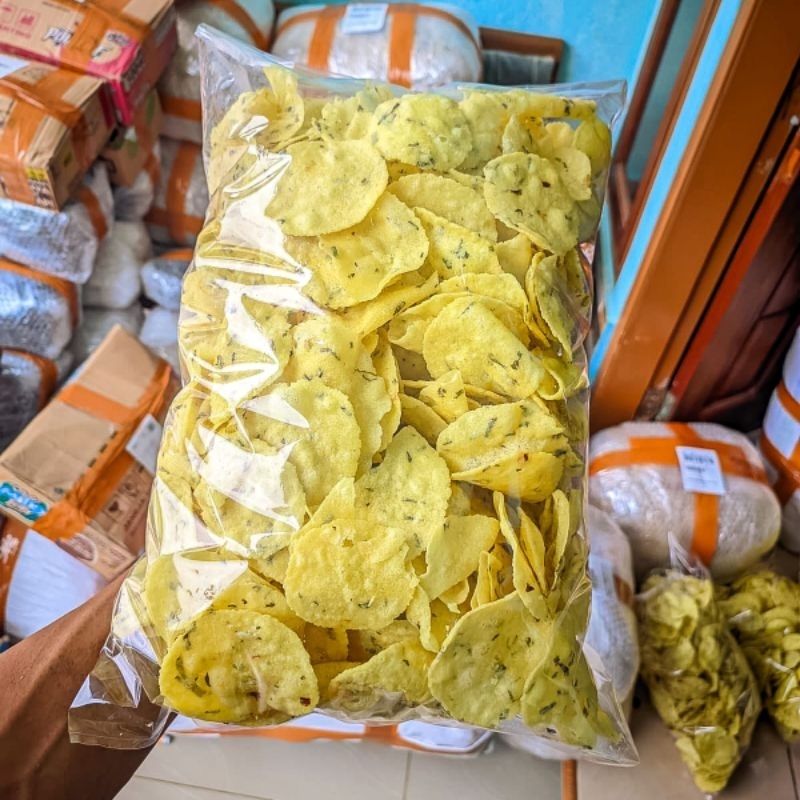 Jual 1Kg Comring / Kecimpring Singkong Rasa Bawang Daun / Gemblong Khas ...