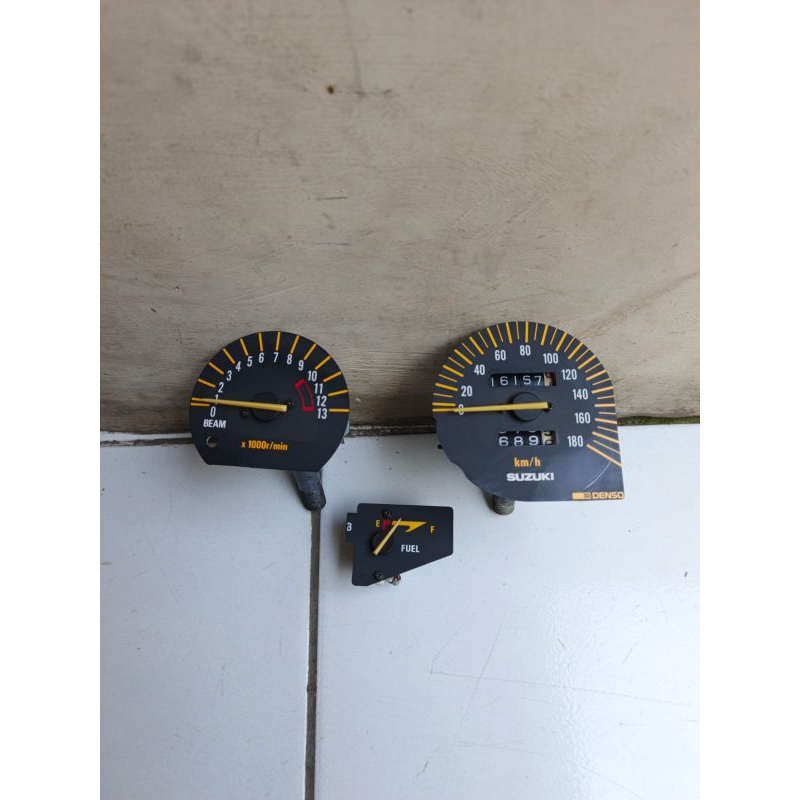 Jual Mesin Speedometer spidometer kilometer Suzuki RGR 150 ORIGINAL ...