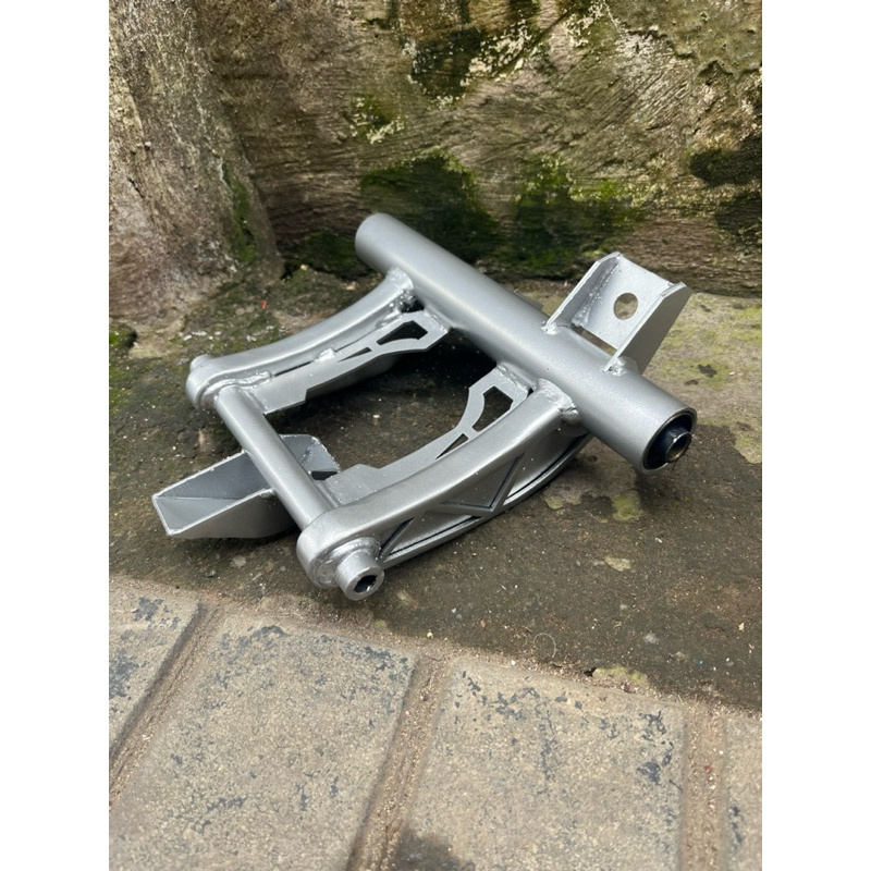 Jual custom engine mounting mundur V2 beat fi vario fi | Shopee Indonesia