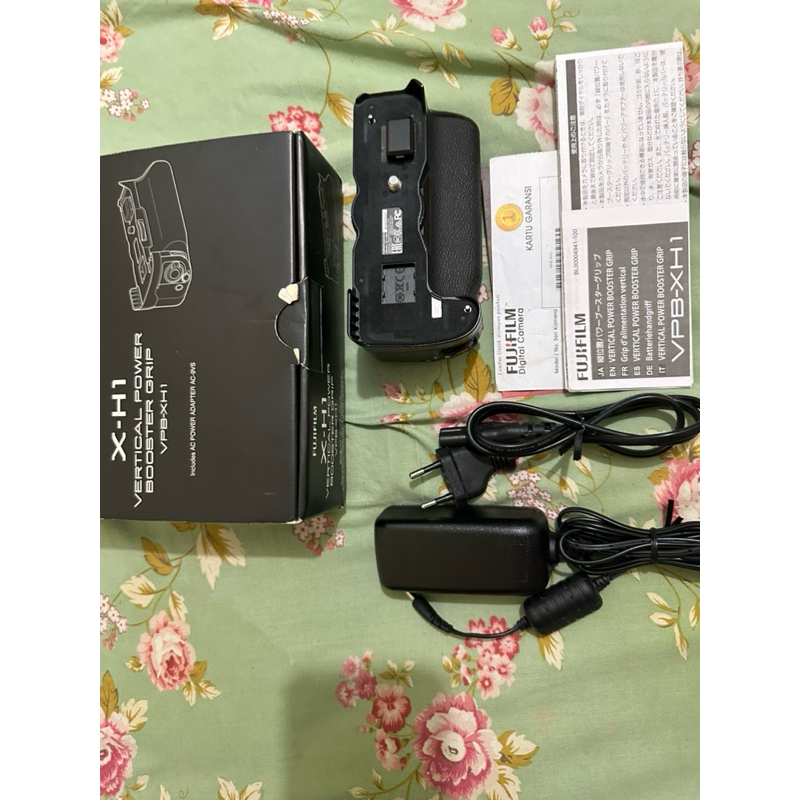 Jual Battery Grip Fujifilm XH1 Vertival Power Booster Grip VPB-XH1 Fullset Normal Mulus Bukan ...