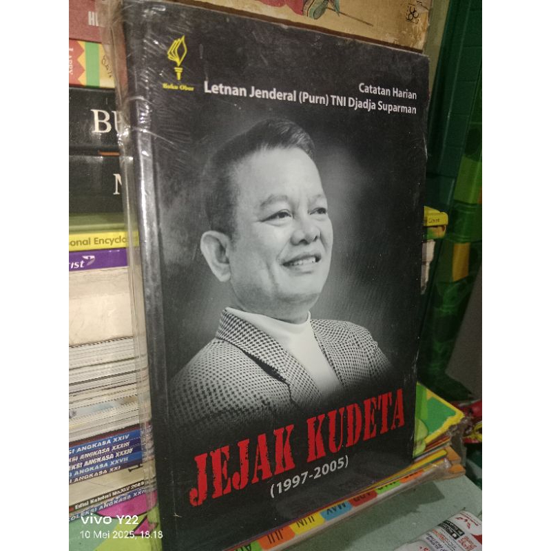 Jual SEGEL, Catatan Harian Letnan Jenderal ( Purn ) TNI Djadja Suparman ...