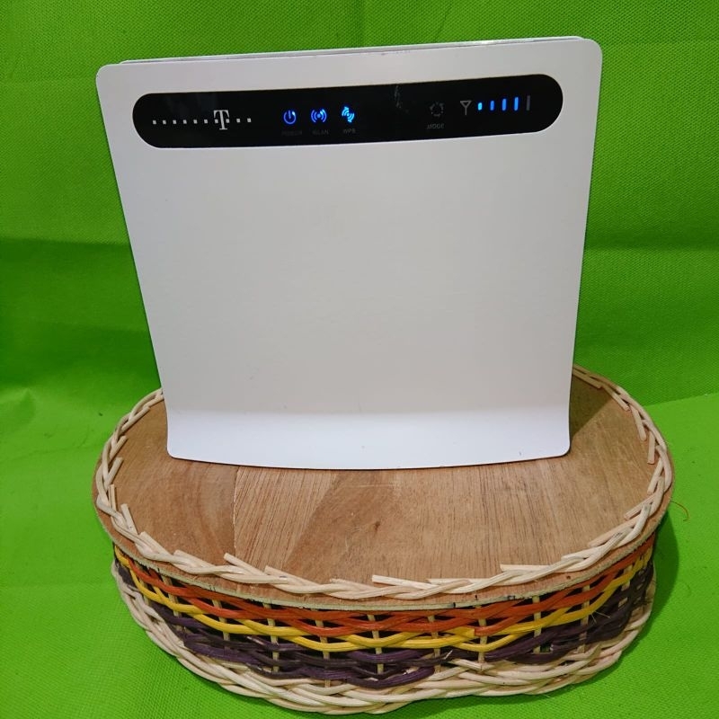 Jual Router Wifi 4G Huawei BB593s-12 UNLOCK All Operator 4G LTE ...