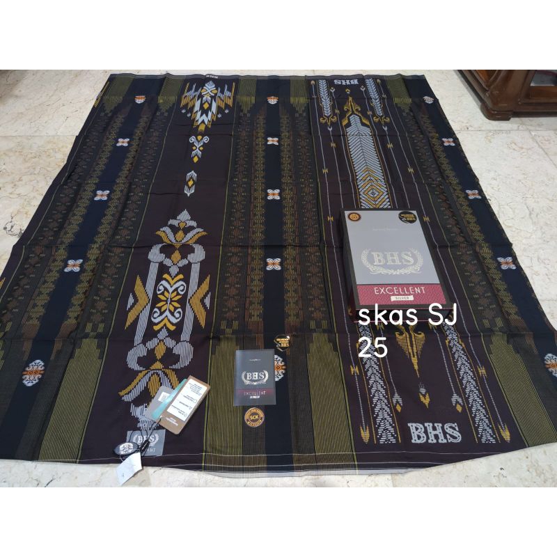 Jual Sarung BHS Excellent Ska Silver | Shopee Indonesia