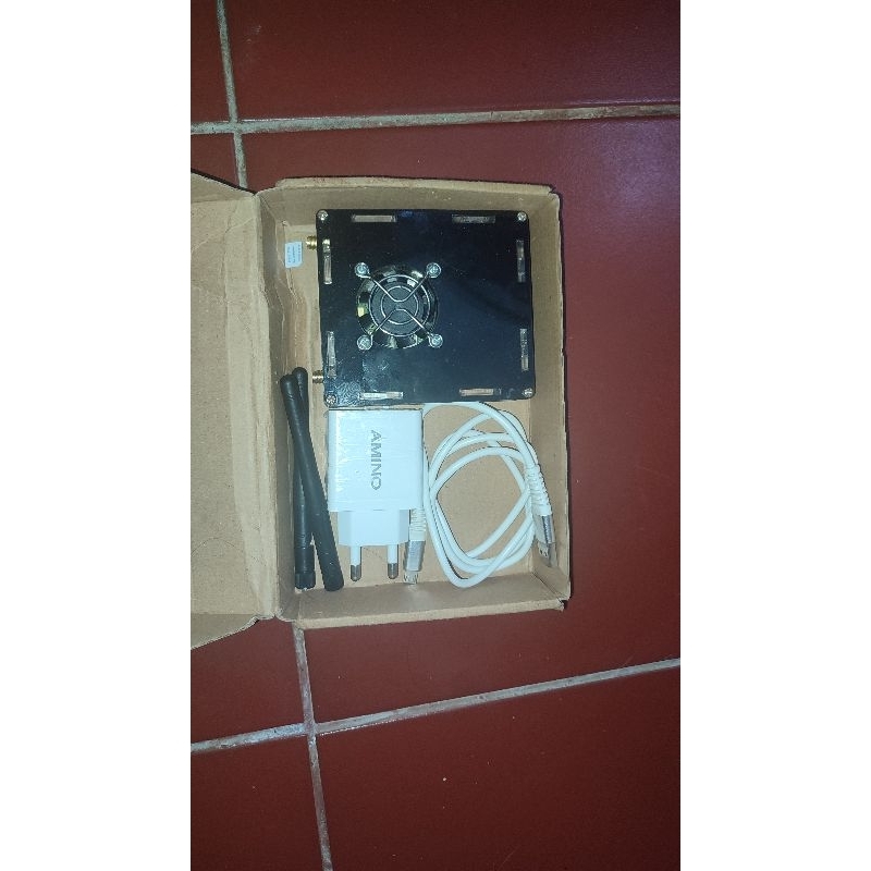 Jual modem rakitan 4x 4g + charger 3A | Shopee Indonesia