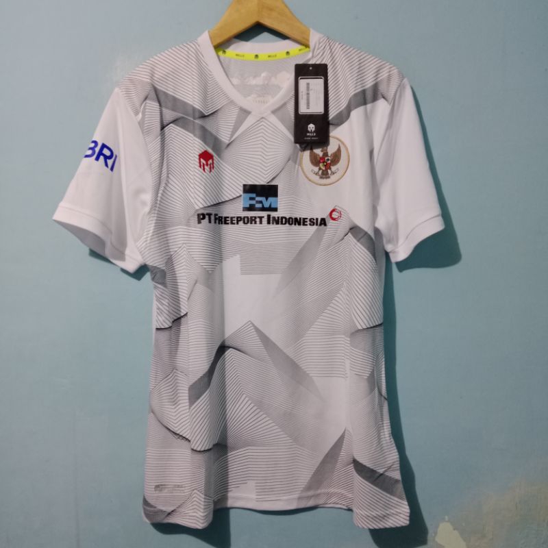Jual Jersey Timnas Indonesia Training Abu2x Or1g1nal M1lls 2020 ...