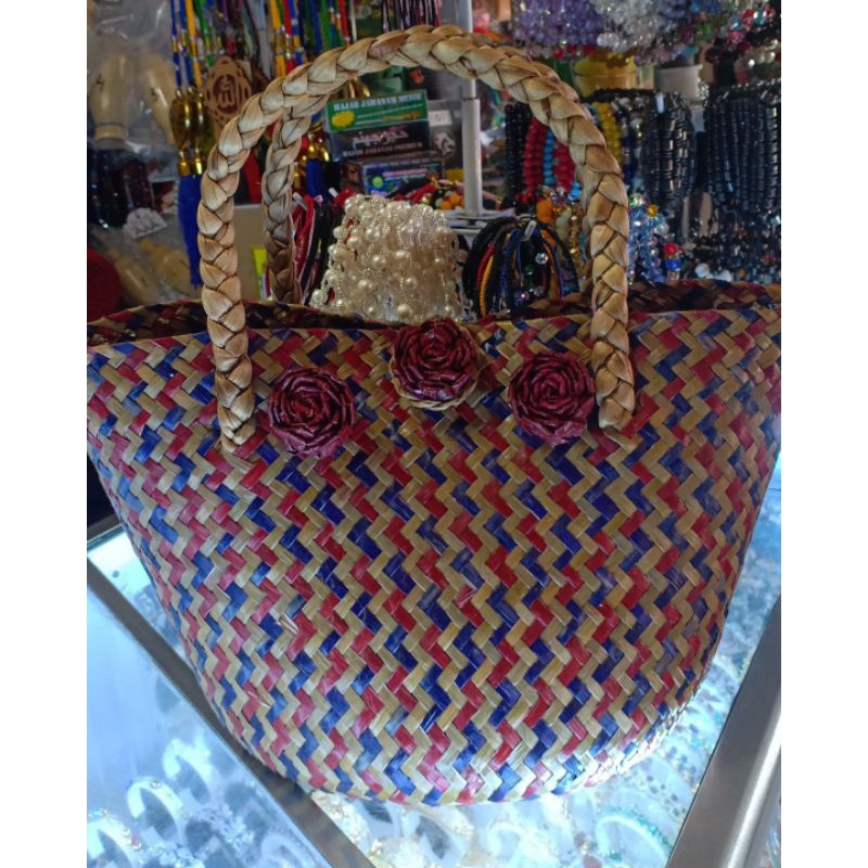Jual tas anyaman purun handmade khas kalimantan geser foto untuk ...