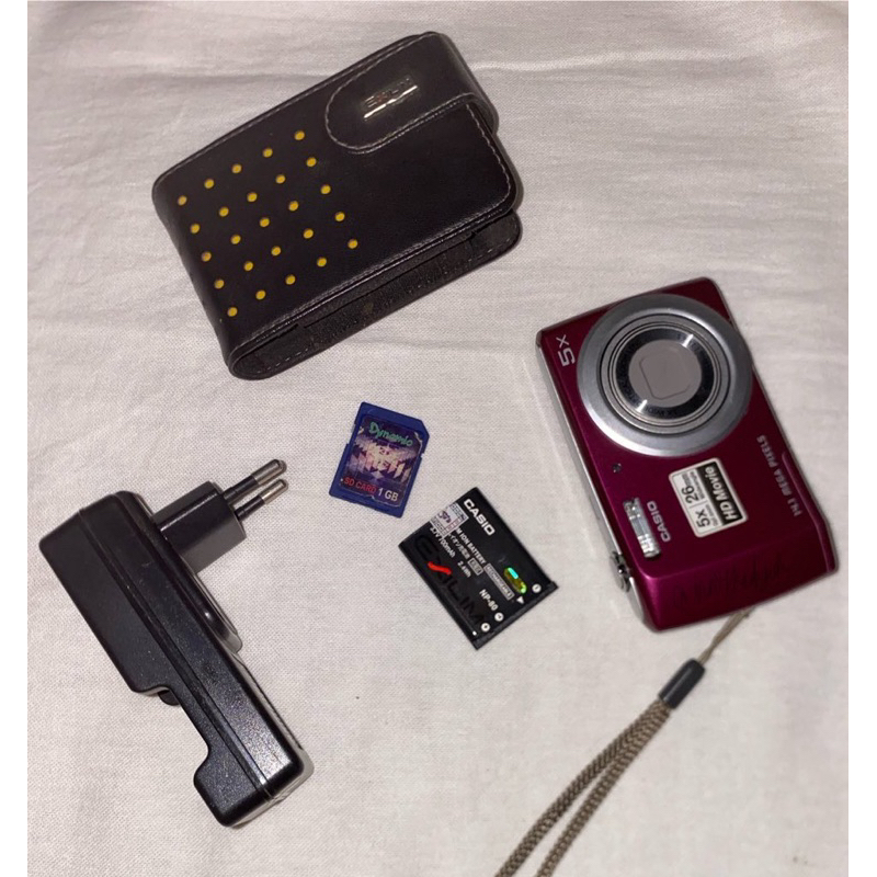 Jual digicam camera kamera pocket casio exilim qv r200 | Shopee Indonesia