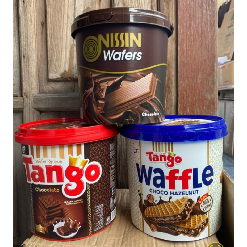 Jual TANGO WAFER TIMBA 240g | Shopee Indonesia