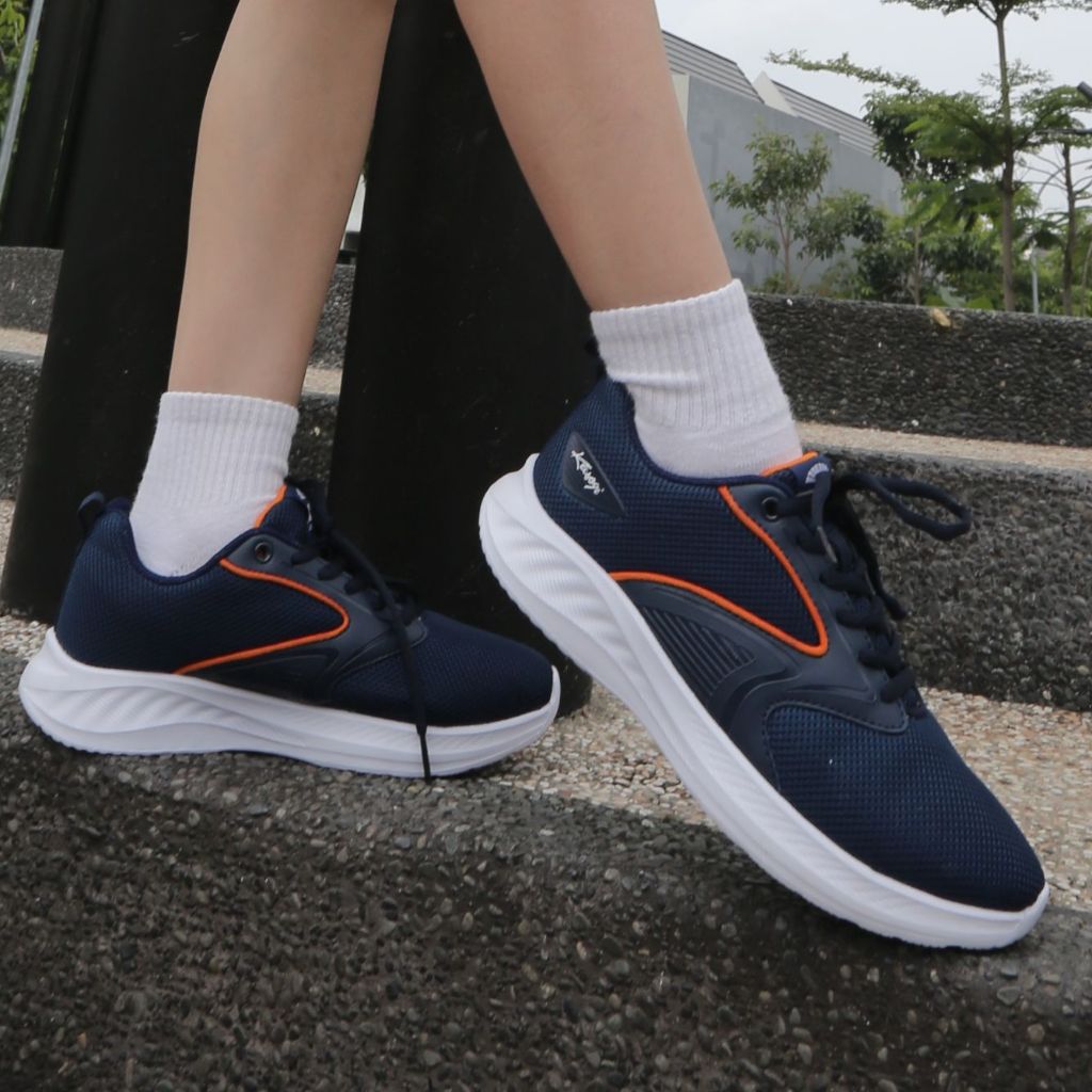 Jual Sepatu Kasogi Kansas Dewasa Pria Wanita Unisex Sneaker Jogging ...