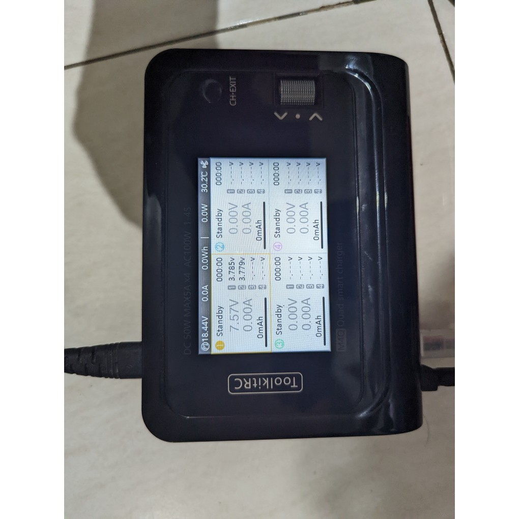 Jual Toolkitrc M4Q Charger 1S-4S 4 port second | Shopee Indonesia