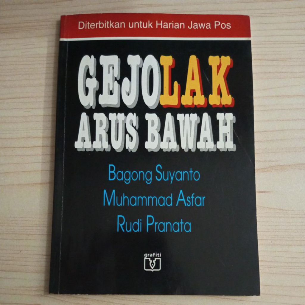 Jual BUKU GEJOLAK ARUS BAWAH OLEH BAGONG SUYANTO DAN MUHAMMAD ASFAR DAN RUDI PRANATA | Shopee ...