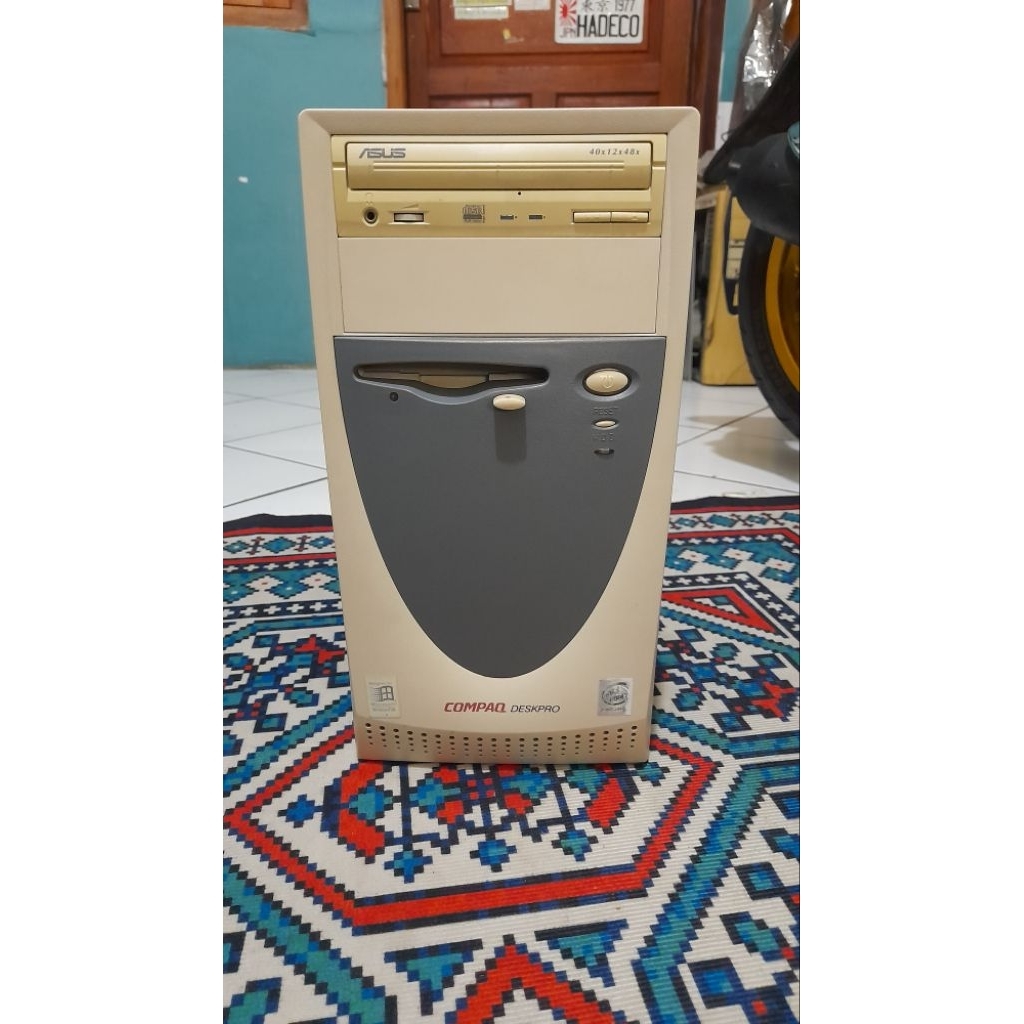 Jual compaq deskpro intel pentium3 jadul os windows98 | Shopee Indonesia