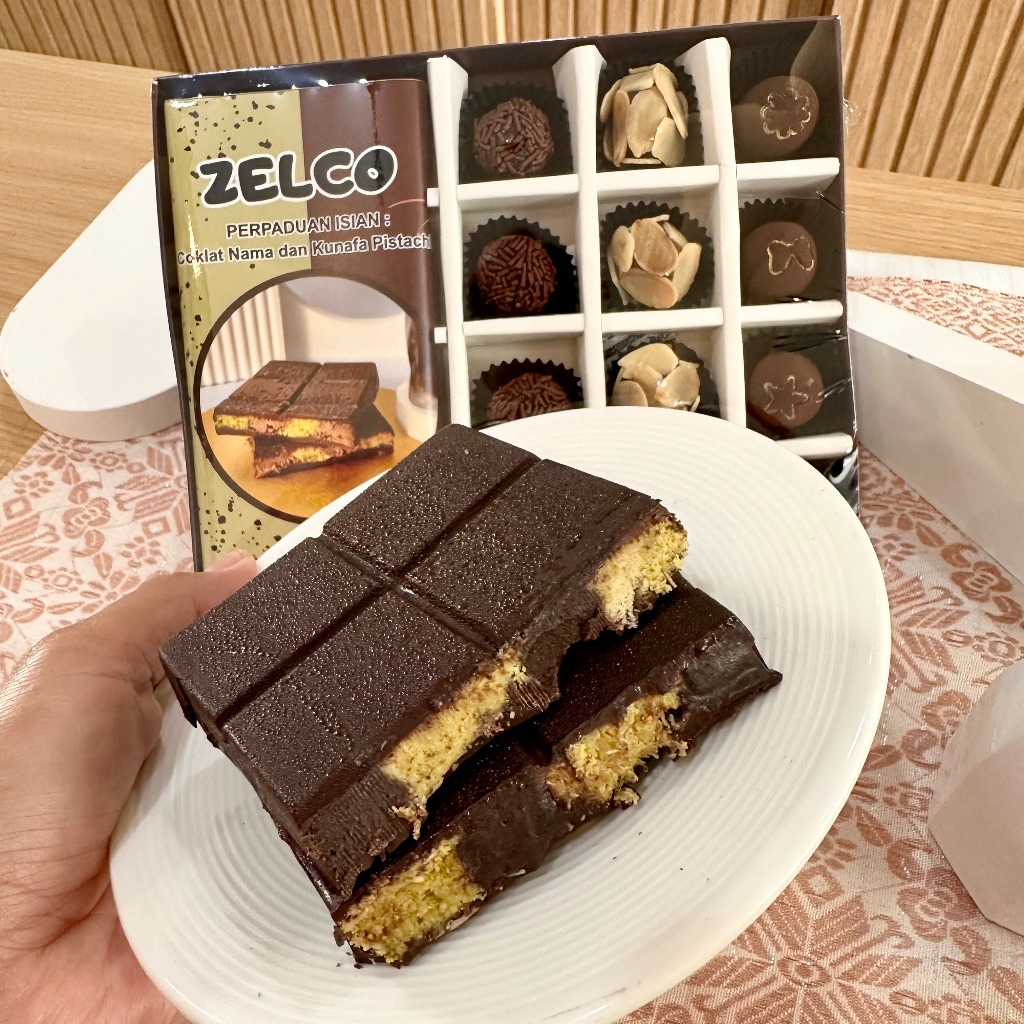 Jual Zelco - JUMBO Dark Coklat Dubai Pistachio Chocolate Kunafa Camilan ...
