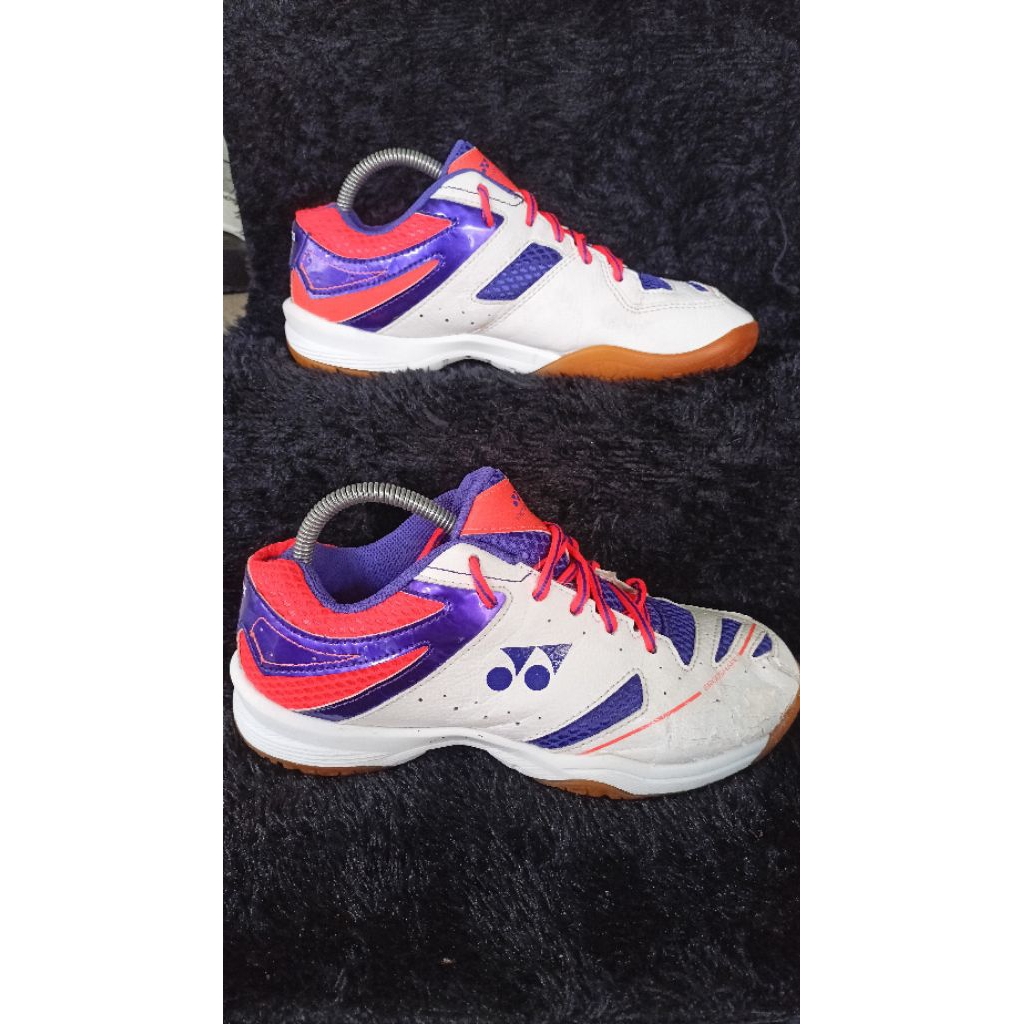 Jual sepatu badminton(yonex) | Shopee Indonesia