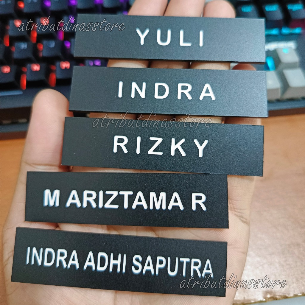Jual Name Tag ASN PERSIT KANTOR Full Hitam Doff Papan Nama Grafir Ukir ...