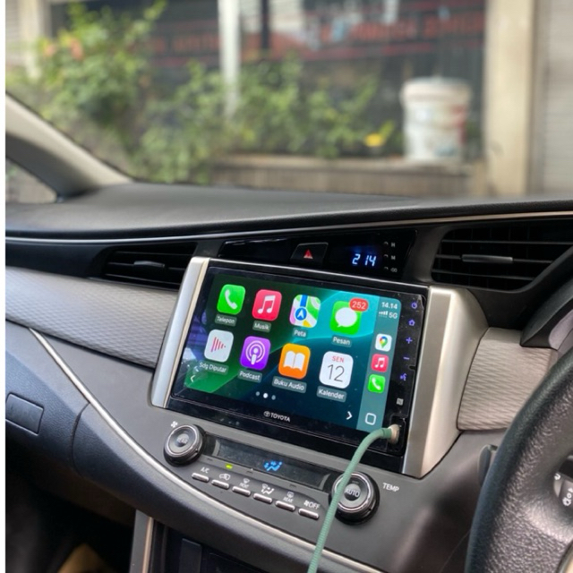 Jual Head Unit Ori Toyota Fortuner GR 2022 PNP Innova Reborn Apple ...