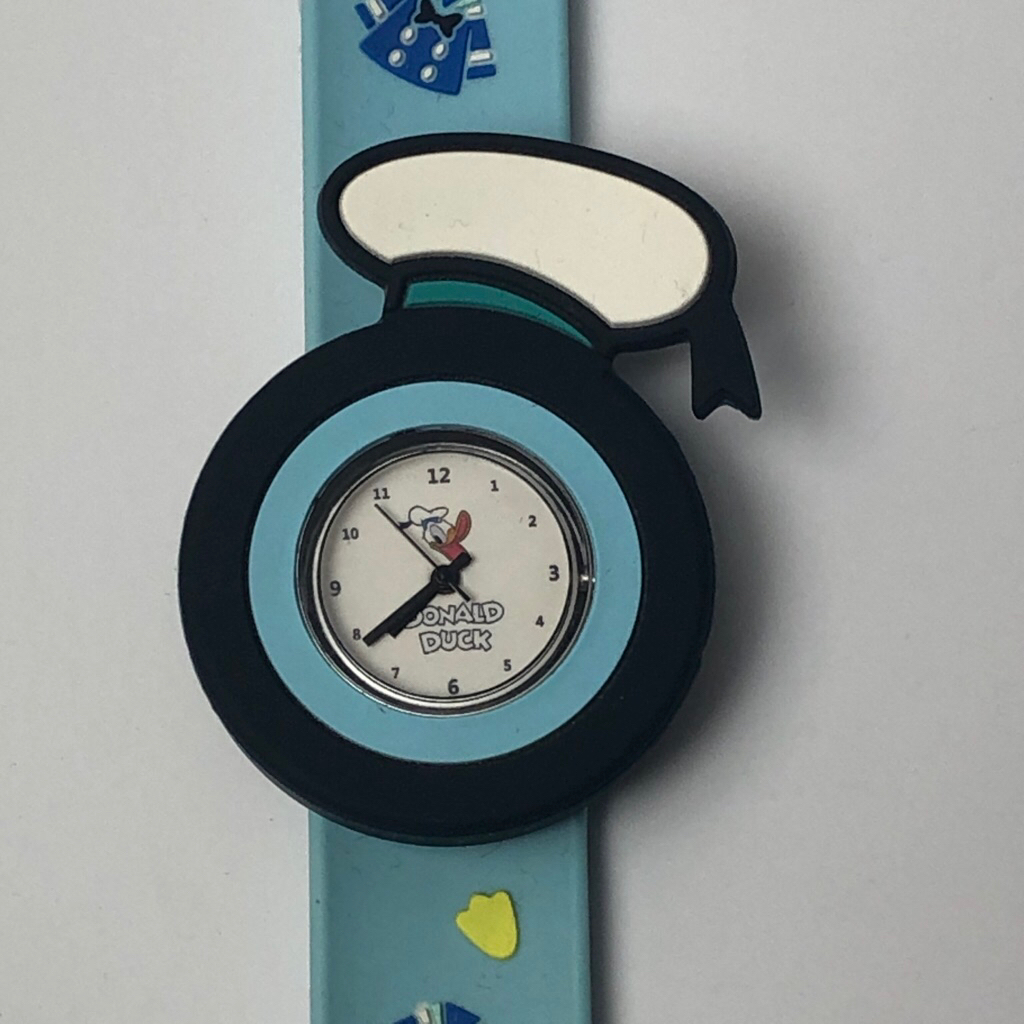 Jual Jam miniso donald duck | Shopee Indonesia