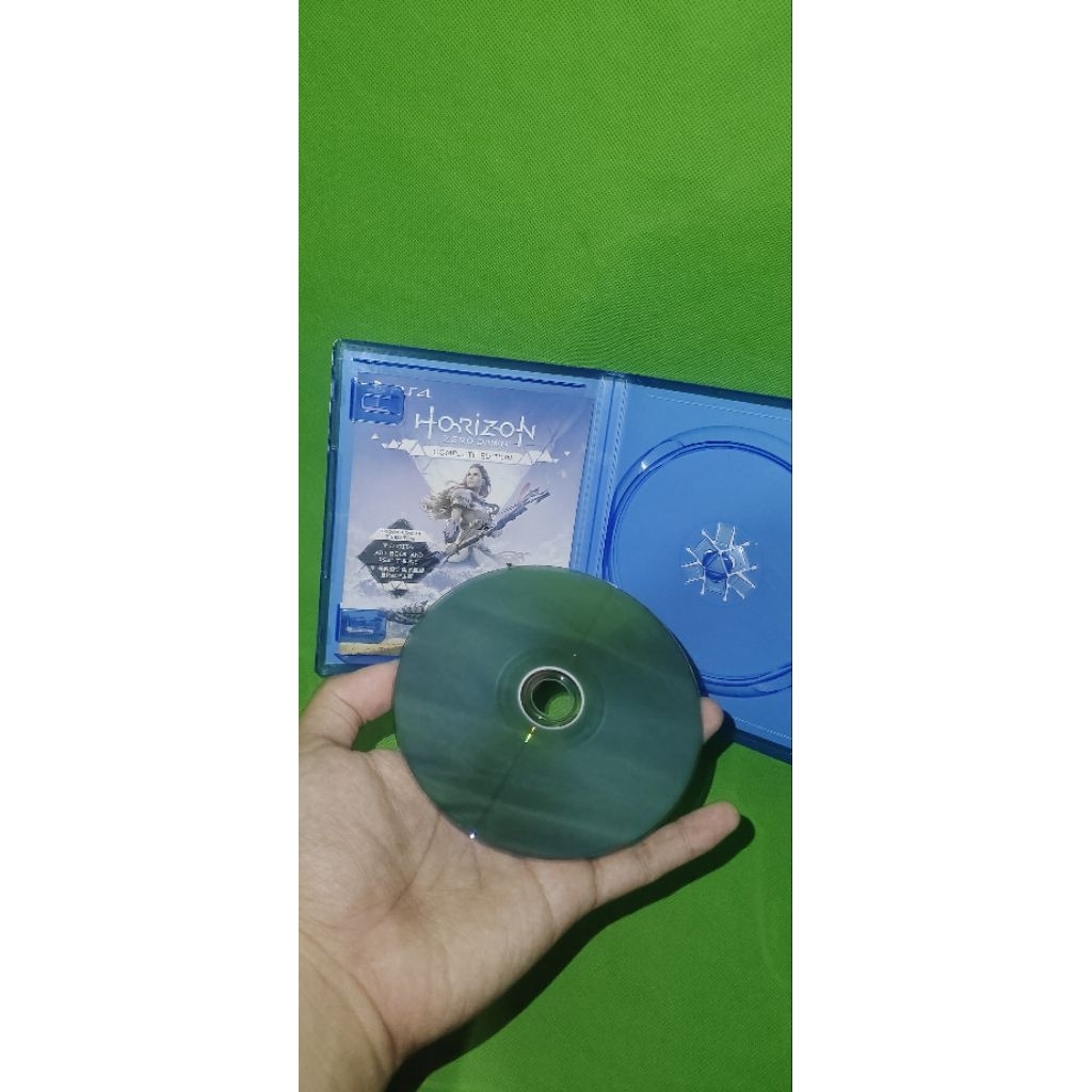 Jual GAME BD/KASET PS4 HORIZON ZERO DAWN COMPLETE EDITION | Shopee ...