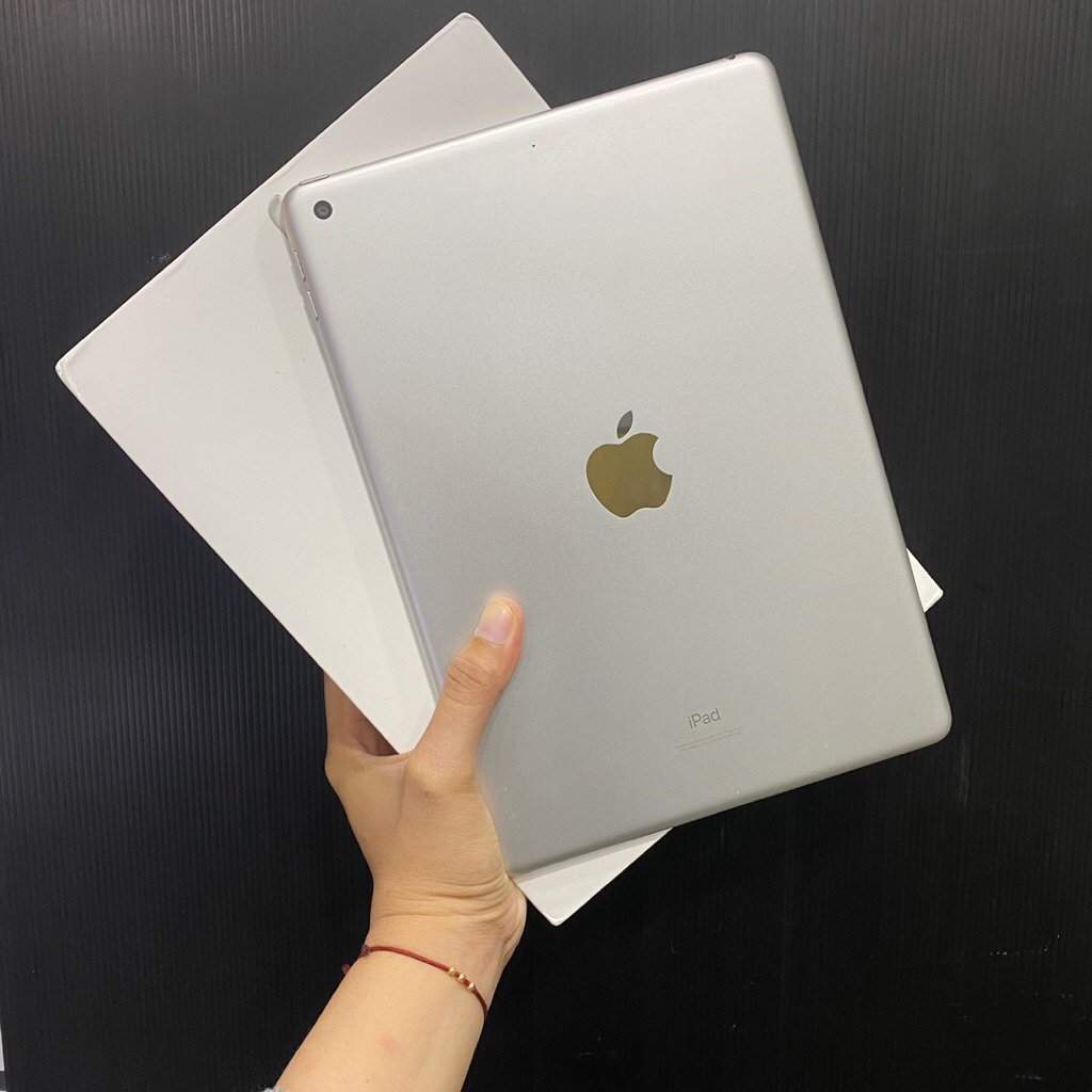 Jual Ipad Gen 9 64gb inter second bekas pakai normal fullset ori | Shopee Indonesia