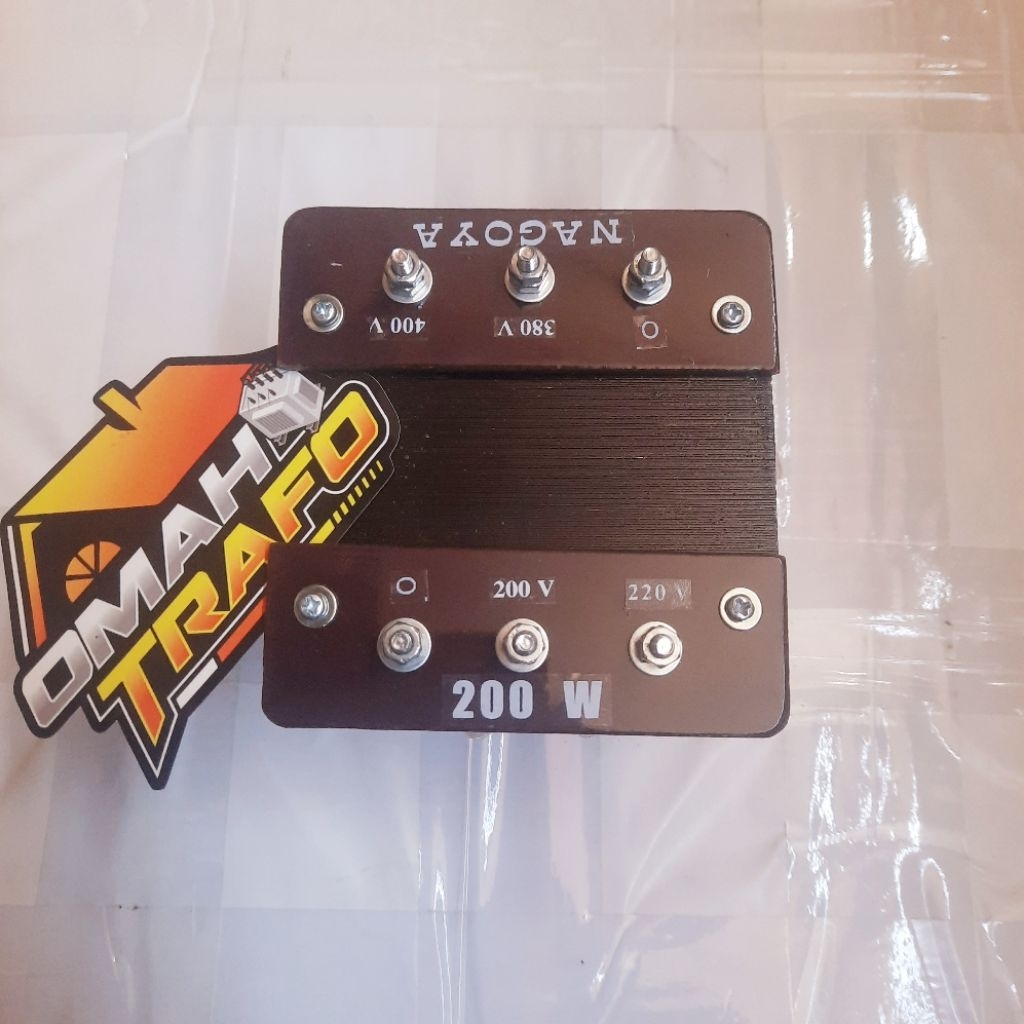 Jual trafo step up down auto 200 watt 380v 400v / 200v 220v | Shopee ...