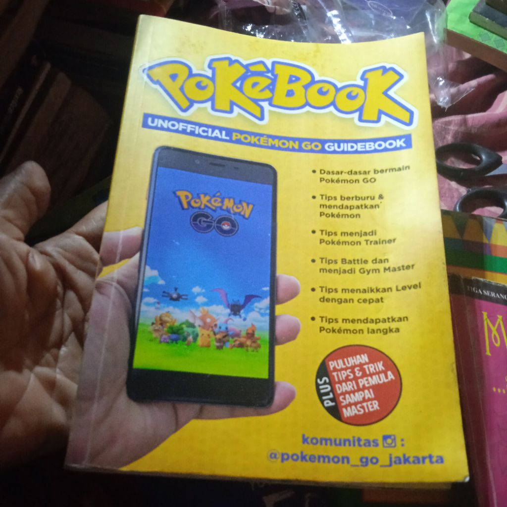 Jual buku Pokebook, Tips berburu Pokemon, Tips mendapatkan Pokemon langka, buku original ...