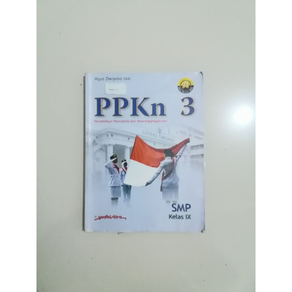 Jual Buku PPKN untuk SMP Kelas 9 K13 Revisi | Shopee Indonesia