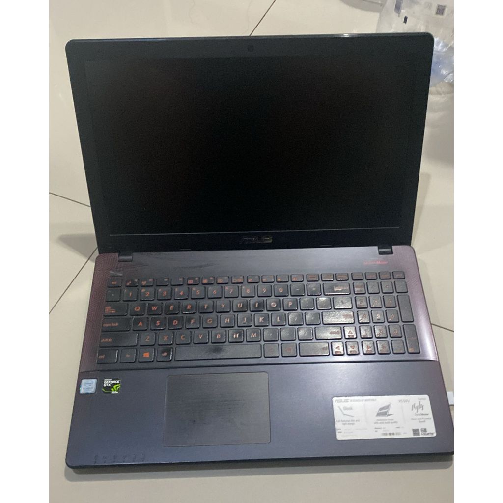 Jual Laptop Asus Gaming baby ROG X550VXK Cor i7-7700HQ RAM 8GB/256 SSD ...