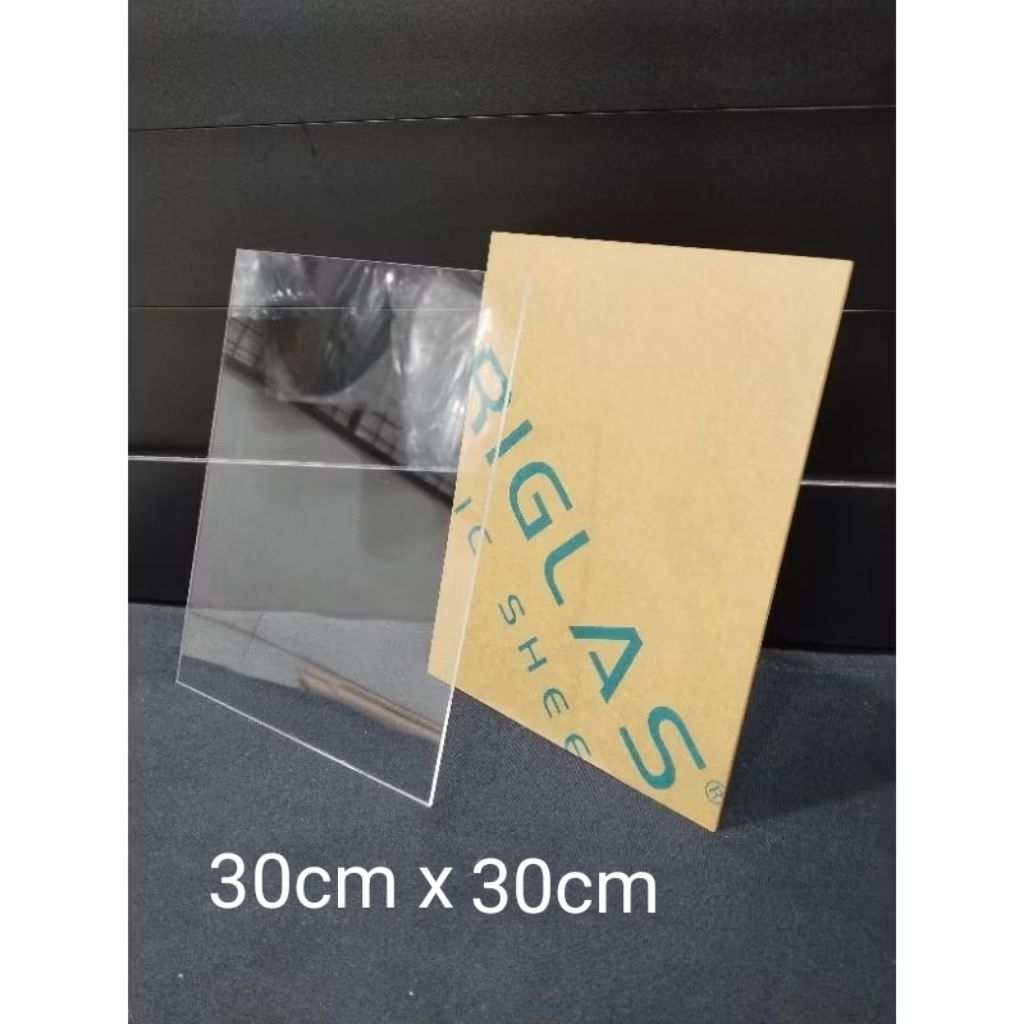 Jual Lembaran Akrilik Bening Tebal 2mm 30cm x 30cm | Shopee Indonesia