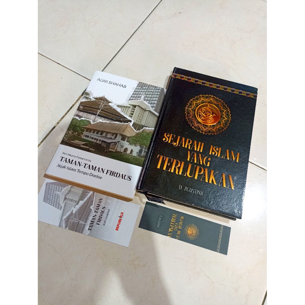 Jual OBRAL BUKU MURAH ORIGINAL / BUKU SEJARAH / 1 PAKET 2 BUKU / SEJARAH ISLAM YANG TERLUPAKAN ...