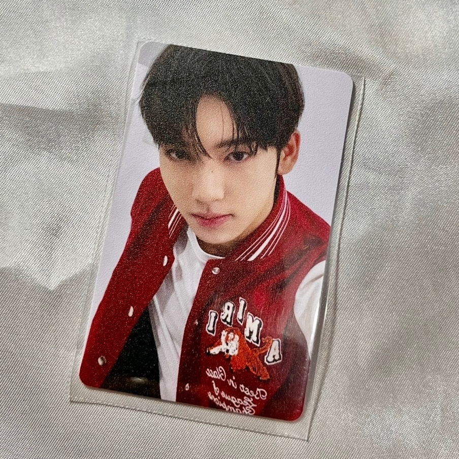 Jual Photocard PC Han Yujin Homme Arena varsity merah zb1 zerobaseone | Shopee Indonesia