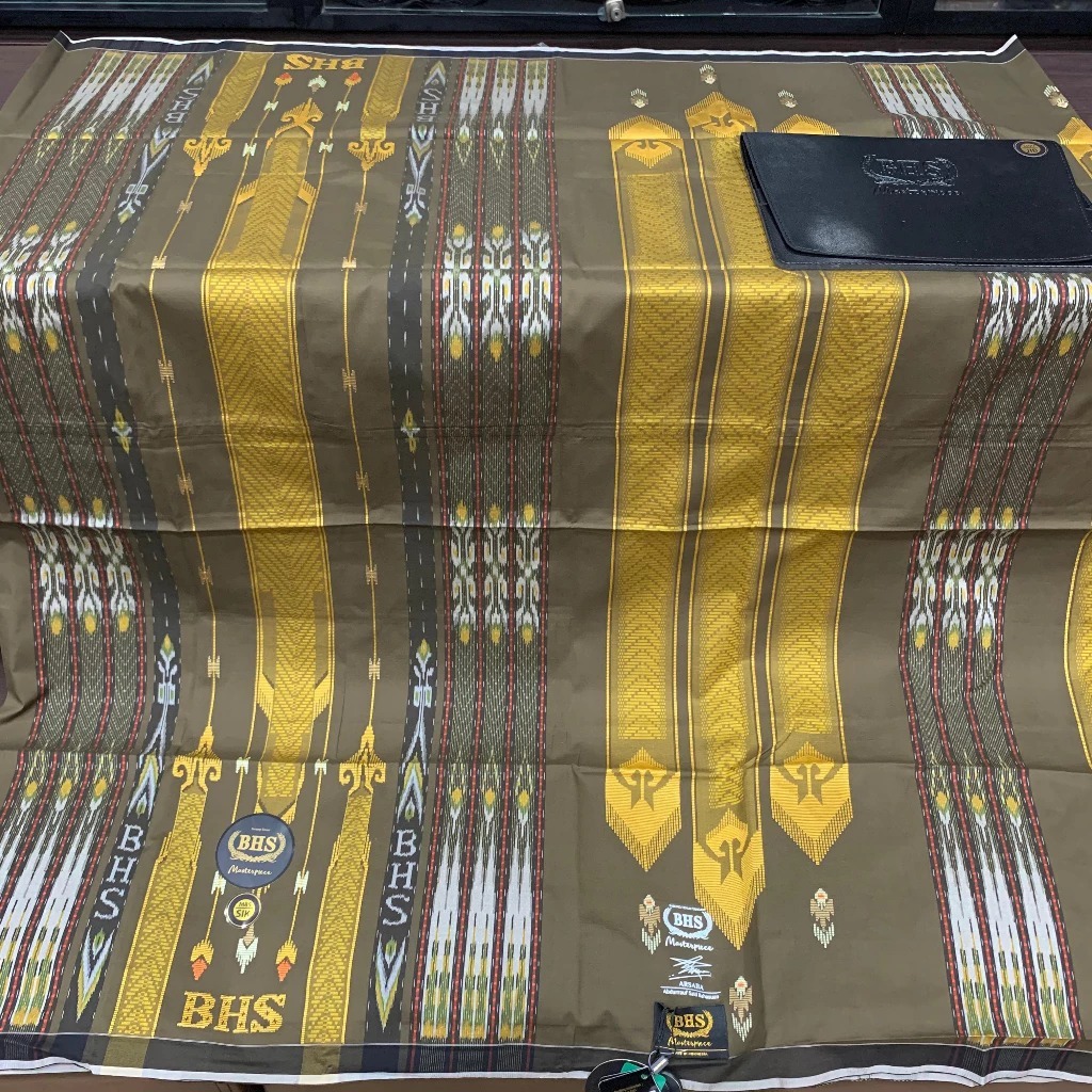 Jual Sarung BHS Masterpiece Gold Ori 100% Sarung BHS Royal Masterpiece ...
