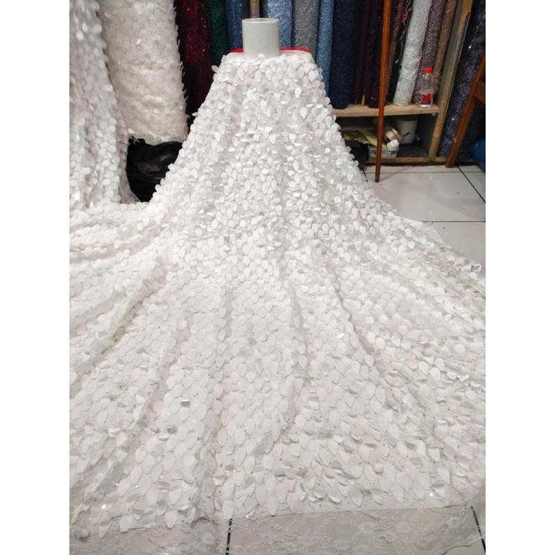 Jual Kain/bahan brukat bunga timbul 3D | Shopee Indonesia