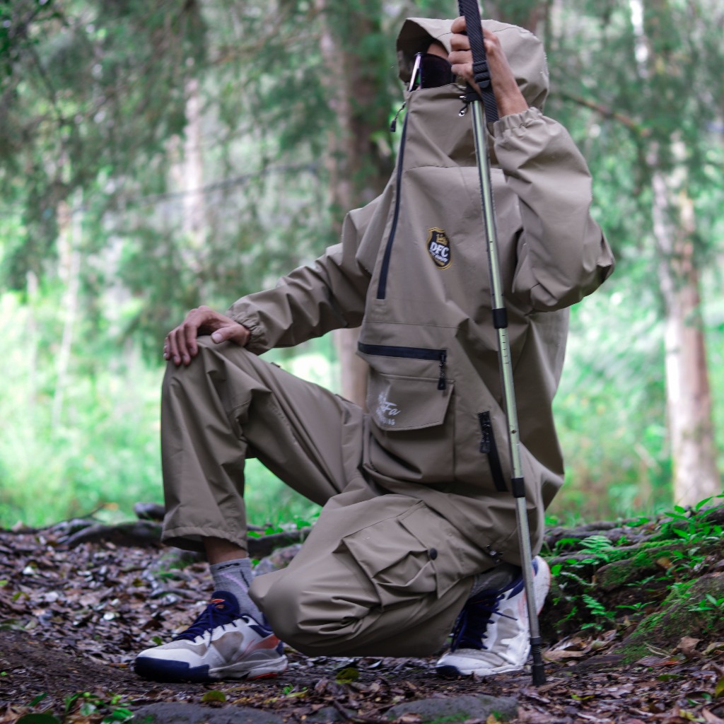 Jual Jaket Pria Gropcore Berbahan Taslan Balon DFC Premium Jasket 2 IN ...