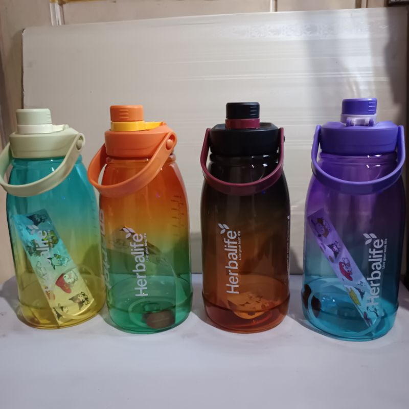 Jual Botol Air Minum Sport HlF Gradasi Rainbow 2L | Shopee Indonesia