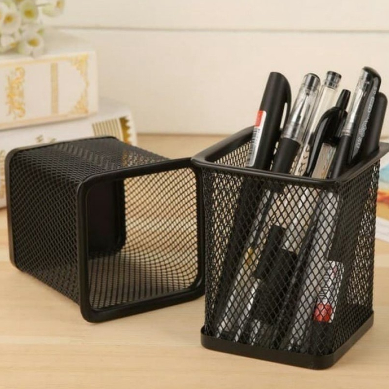 Jual Pencil Cup Besi - Tempat Pensil Meja Besi / Desk pen | Shopee ...