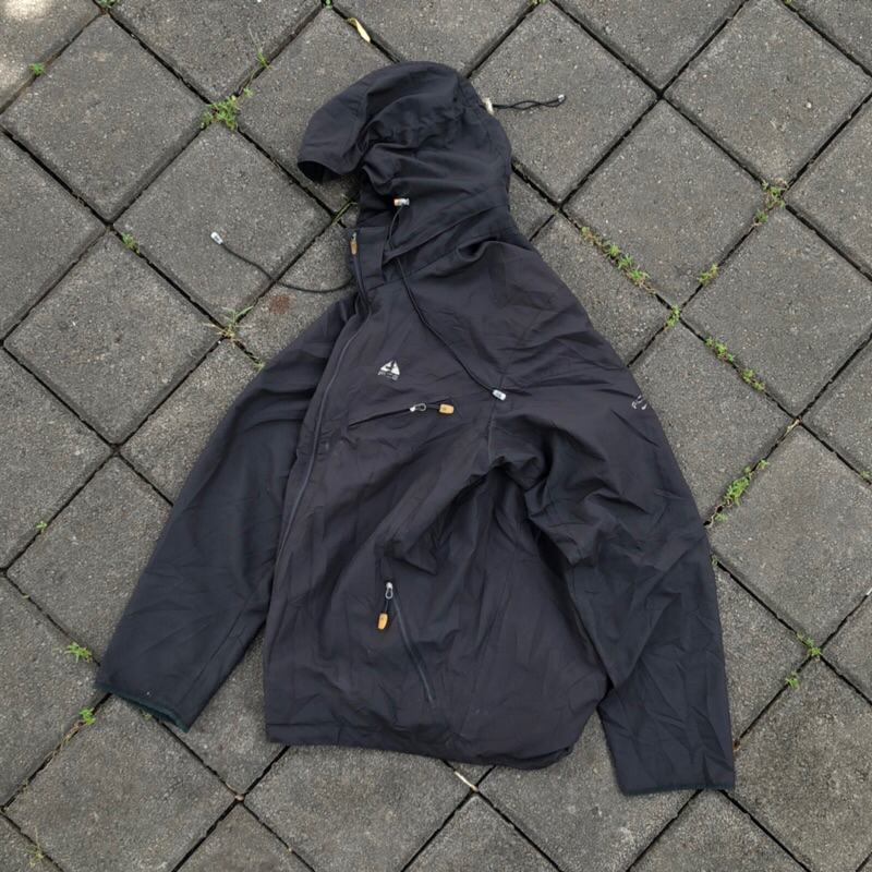 Jual outdoor Nike Acg gorpcore second bekas not arcteryx | Shopee Indonesia