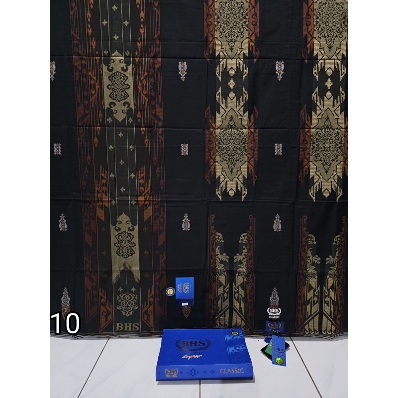 Jual SARUNG BHS CLASSIC JSN GOLD & SILVER | Shopee Indonesia