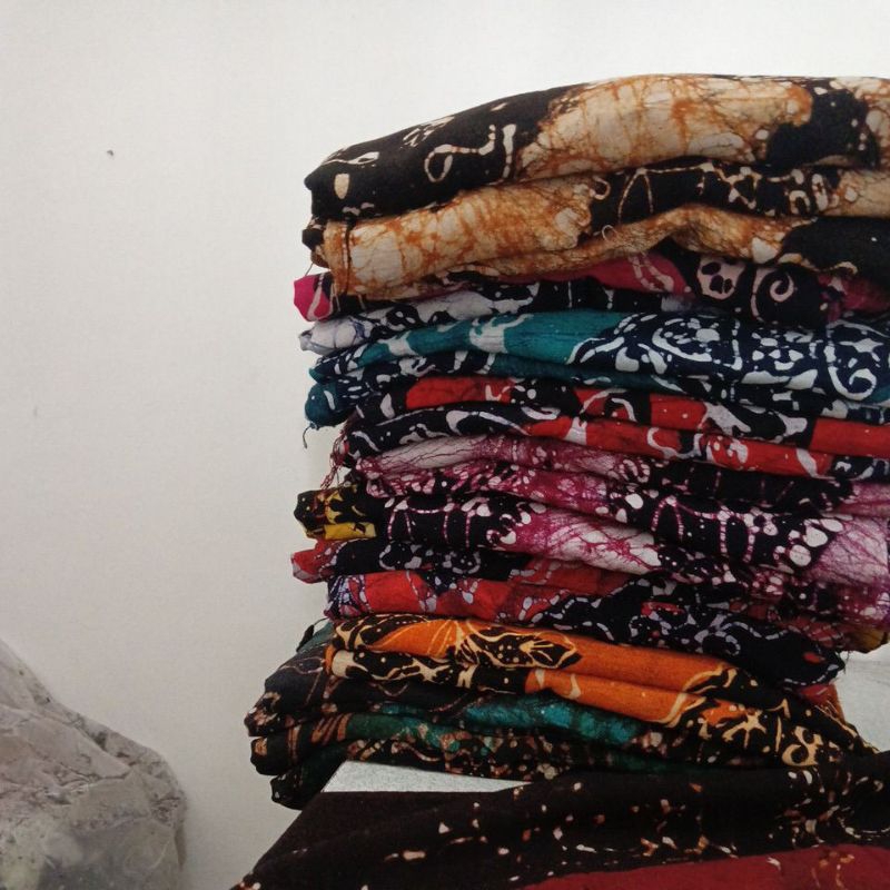 Jual sarung Tuban warna motif Random/acak | Shopee Indonesia