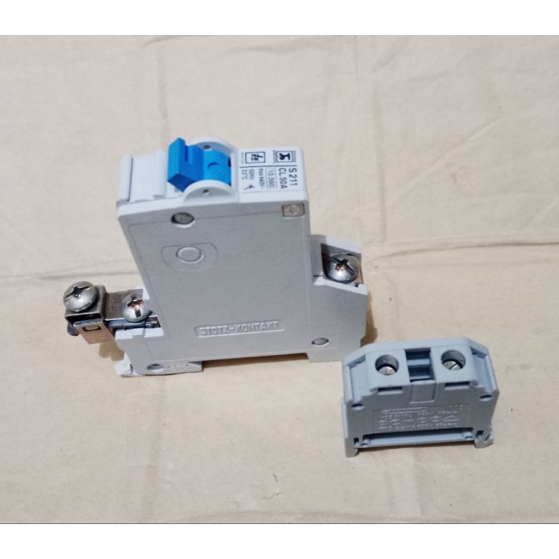 Jual MCB 1 Phase Stop Kontak Dharma S211 - 50A asli | Shopee Indonesia