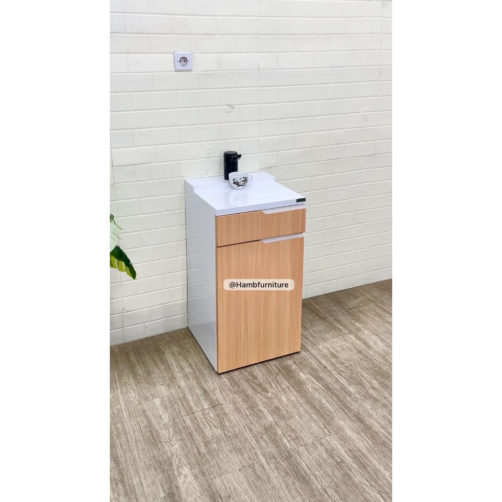 Jual Lemari Galon Multifungsi 2in1 Bisa Jadi Lemari Dispenser atau ...