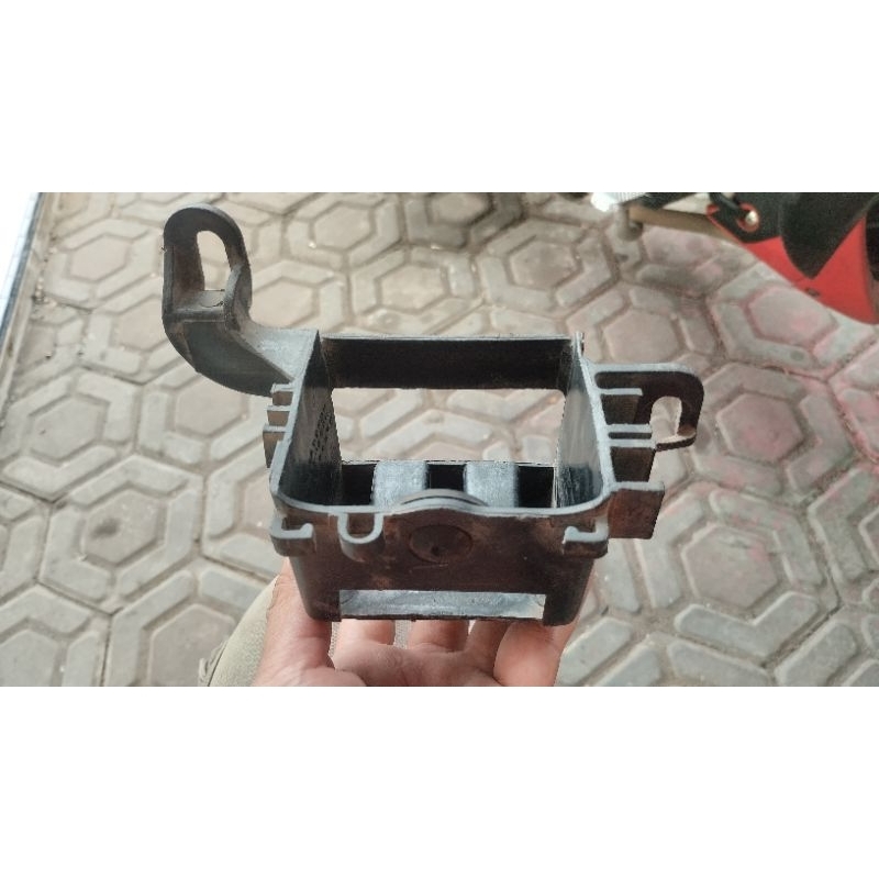 Jual Tempat Box Aki Honda astrea Star C700 C800 Bisa C70 C50 Bekas ...