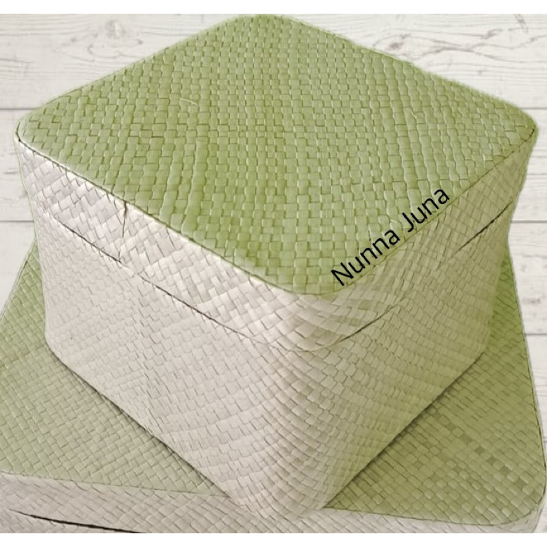 Jual Box Anyaman Pandan Ukuran 19 x 19 x 14 Hidden Seseran Kotak ...